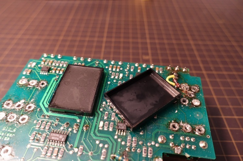 こいち時間 -koichizikan-: 「Tech21 SANSAMP BASS DRIVER DI（分解・修理）」