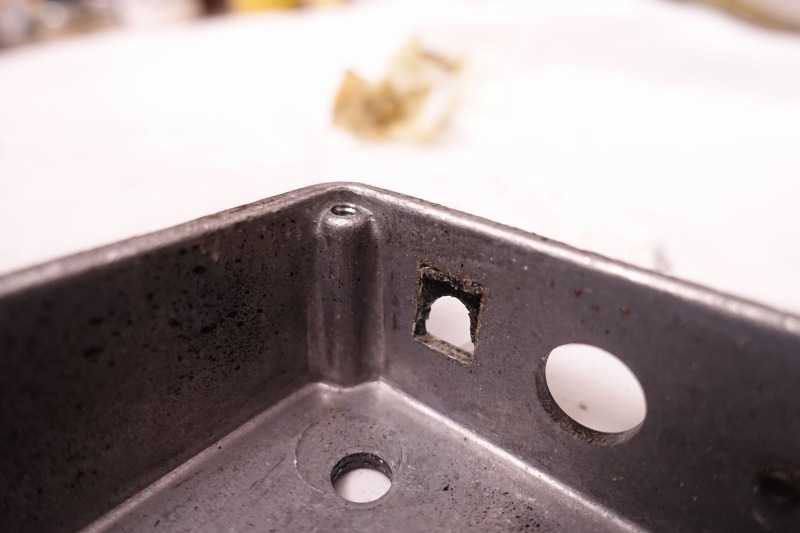 こいち時間 -koichizikan-: 「Tech21 SANSAMP BASS DRIVER DI（分解・修理）」