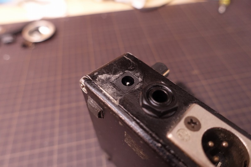 こいち時間 -koichizikan-: 「Tech21 SANSAMP BASS DRIVER DI（分解・修理）」